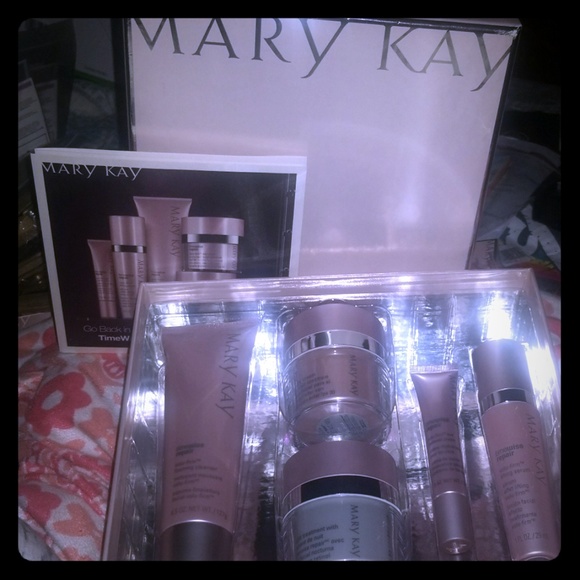 Mary Kay | Makeup | Volufirm Set Timewise Repair By Mary Kay | Poshmark